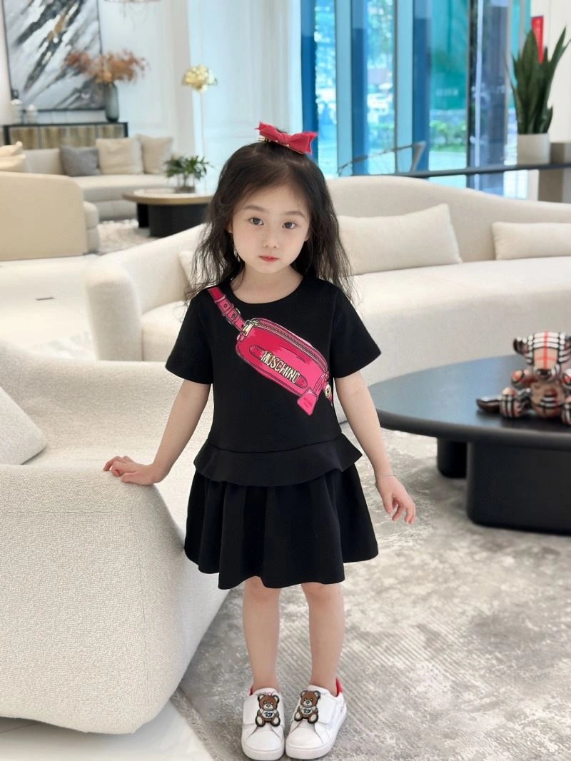Cut-rate Moschino Kids