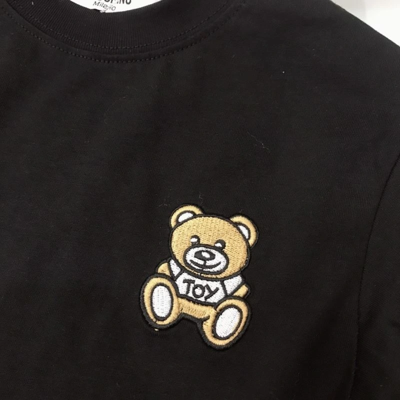 Indistinguishable Moschino Kids