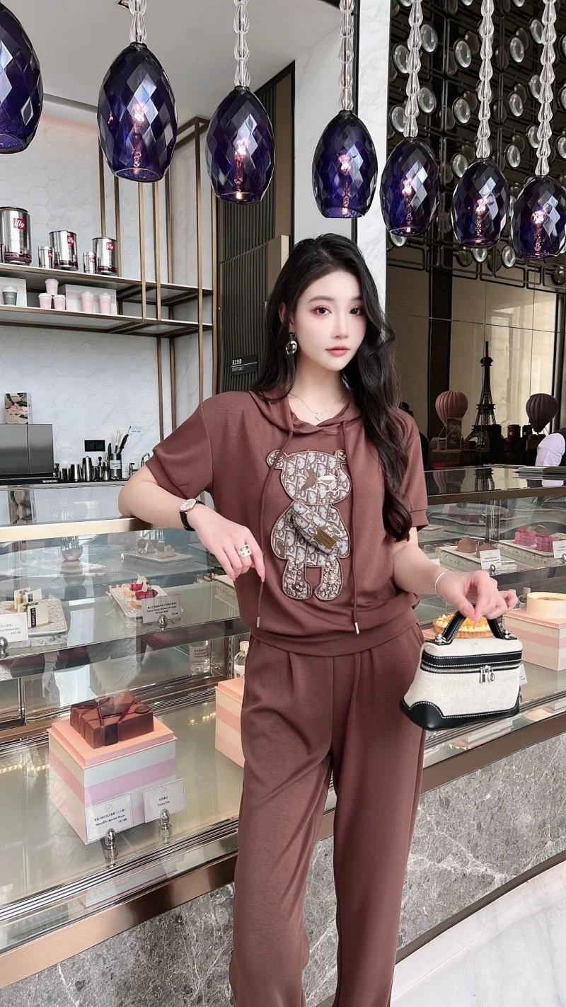 Budget-friendly Moschino Long Suits