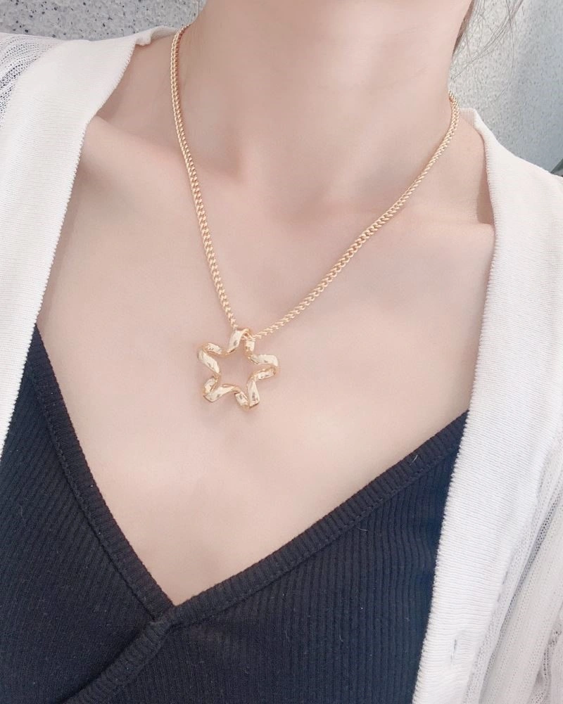 1:1 copy Moschino Necklaces