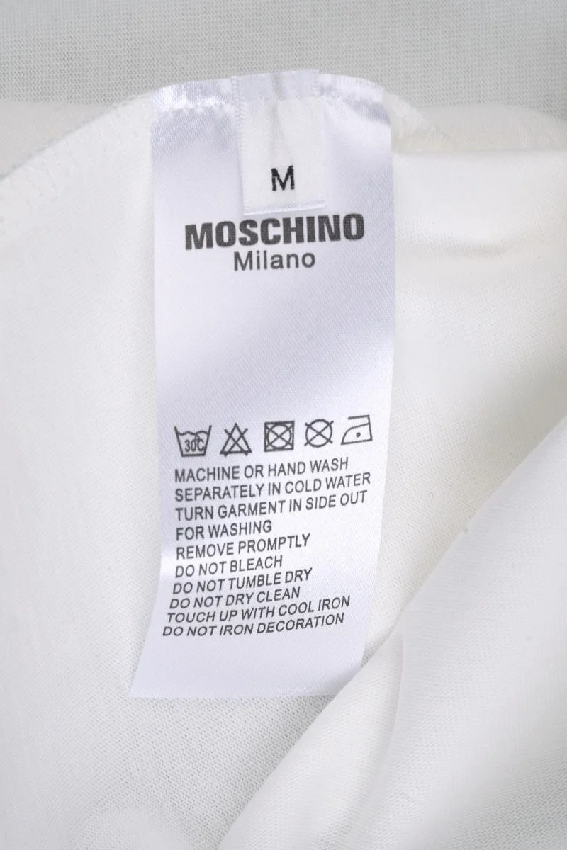 Accurate model Moschino T-Shirts