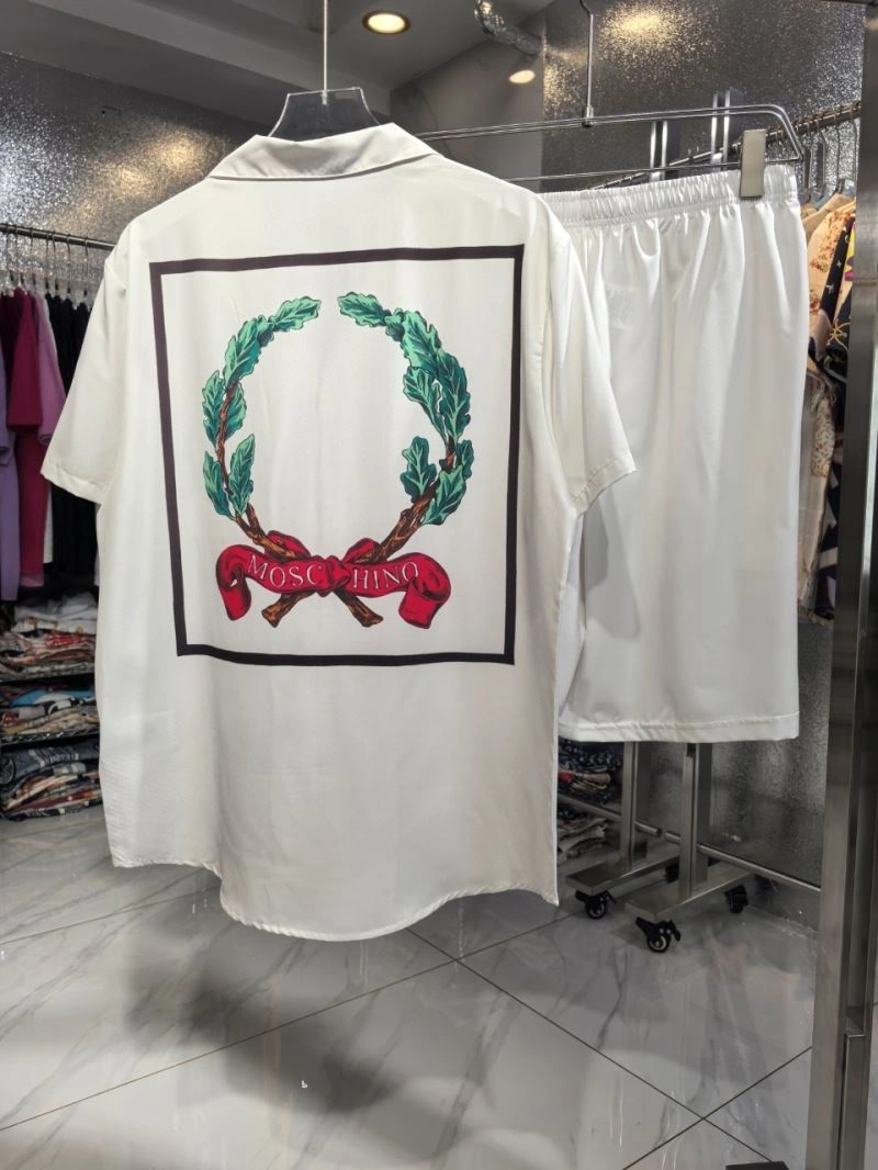 Brand-authenticated Moschino T-Shirts