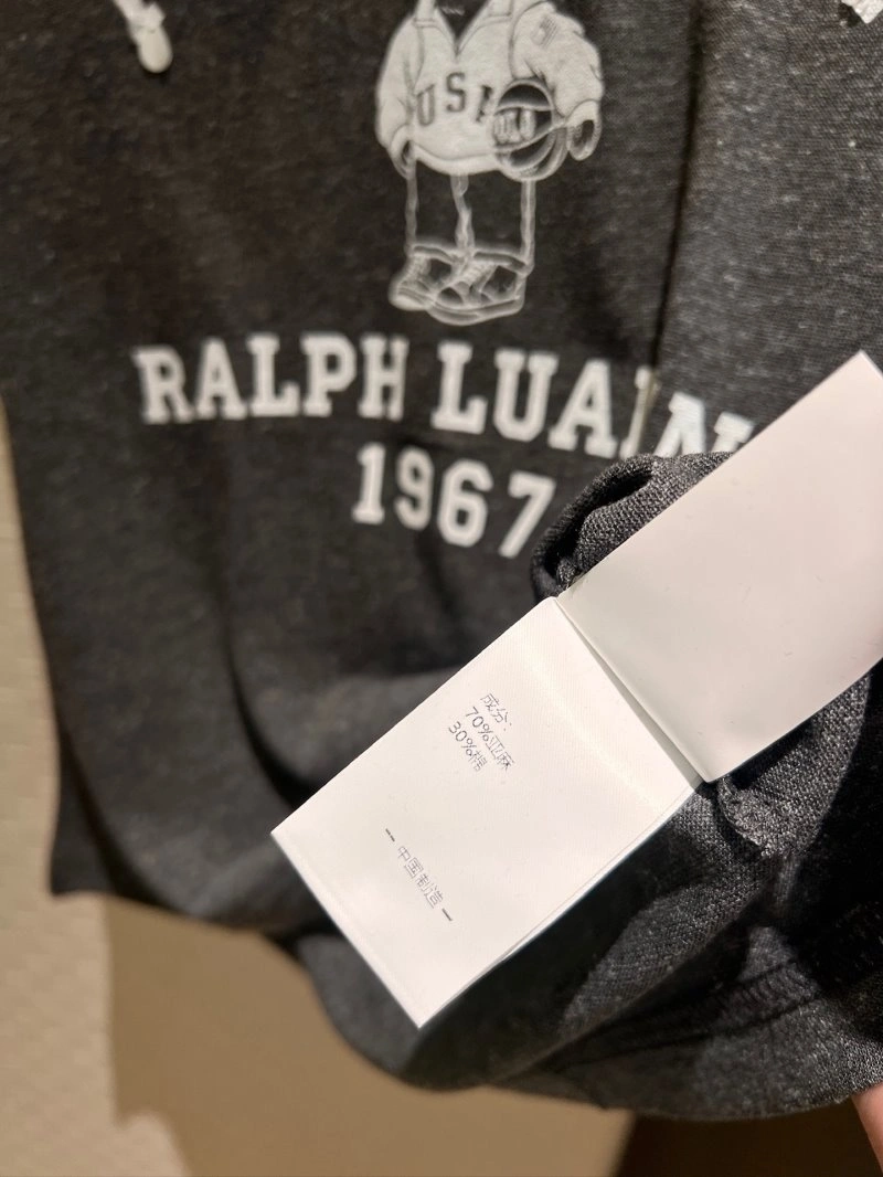 Low-cost Moschino T-Shirts