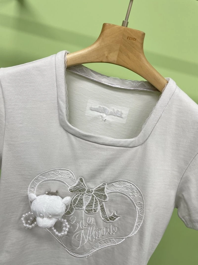 Top match Moschino T-Shirts