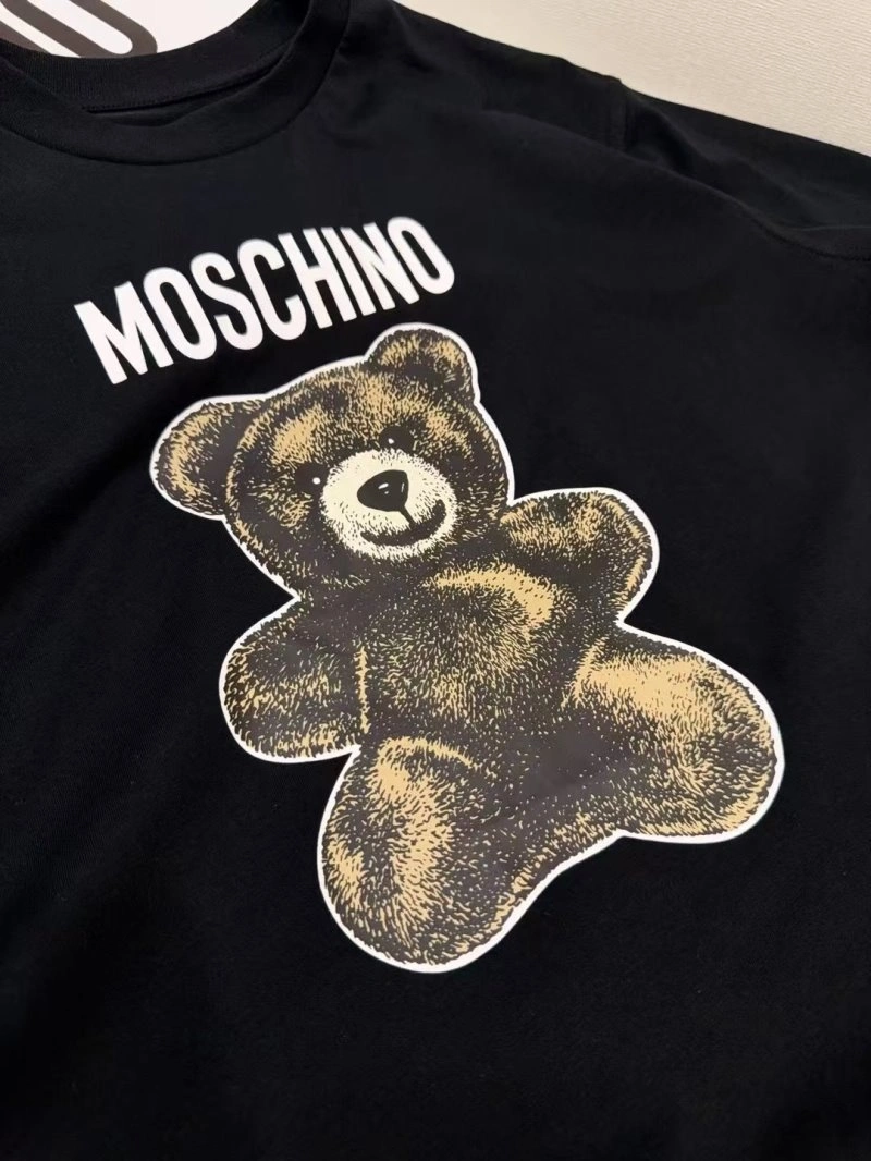 Affordable Moschino T-Shirts