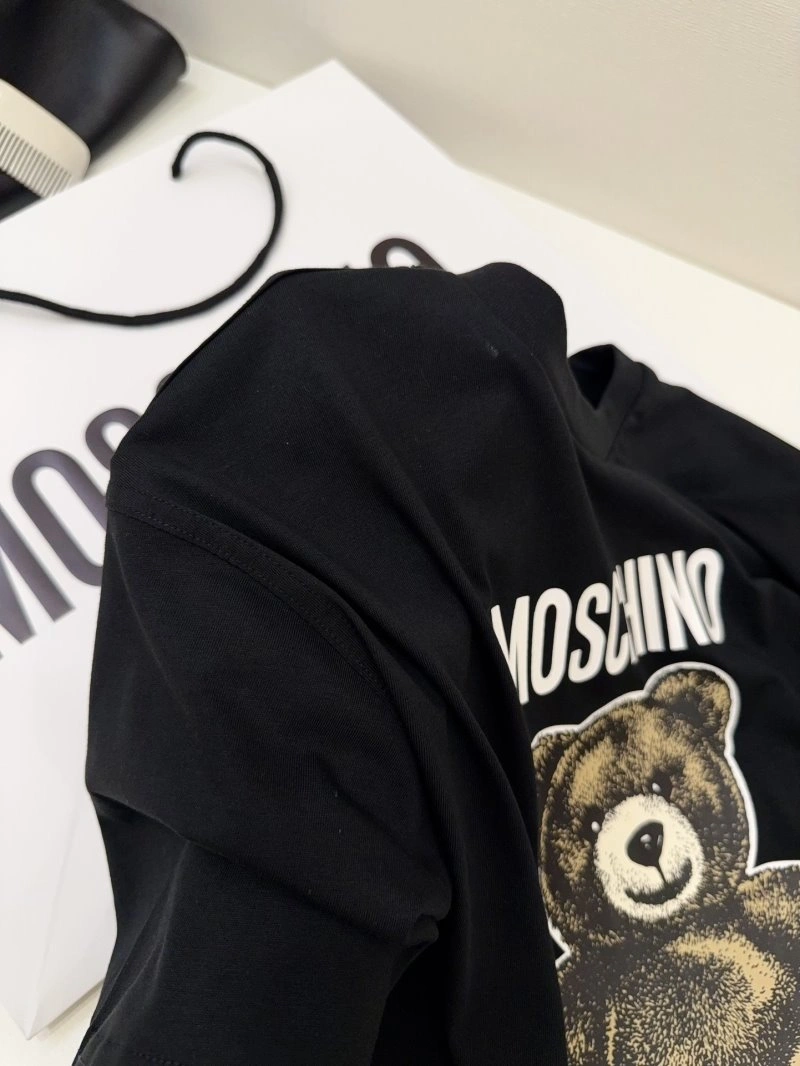 Affordable Moschino T-Shirts