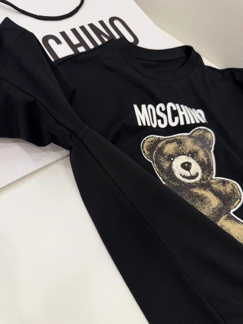 Affordable Moschino T-Shirts