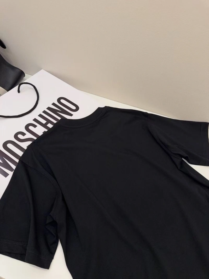 Affordable Moschino T-Shirts