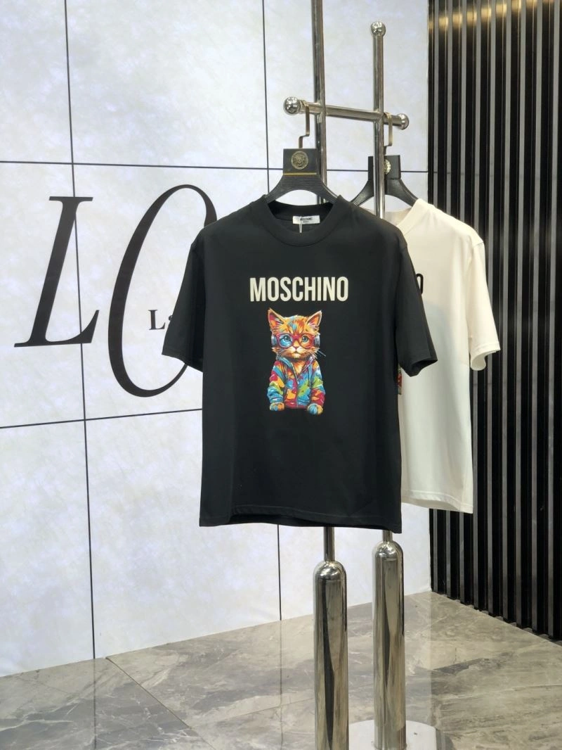 Real Moschino T-Shirts