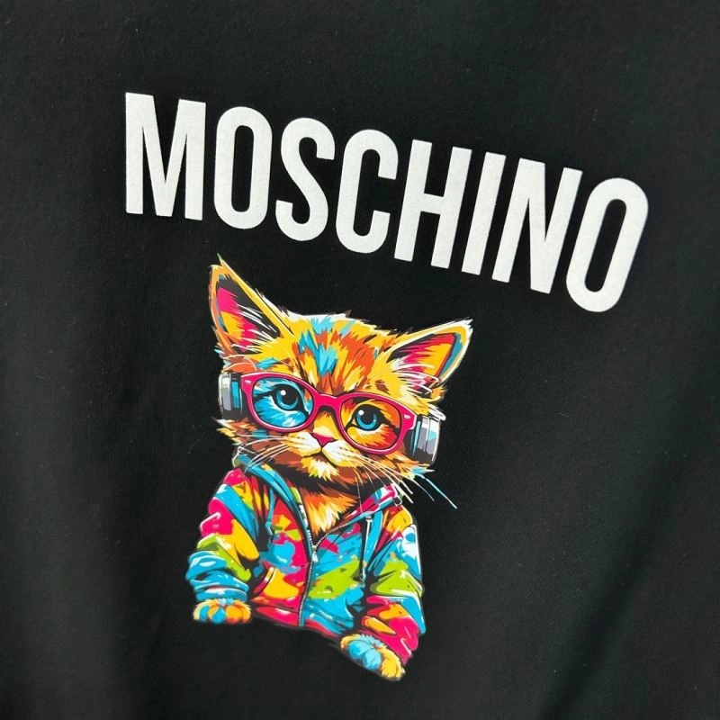 Factory-made Moschino T-Shirts