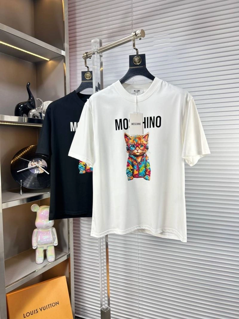 Factory-made Moschino T-Shirts