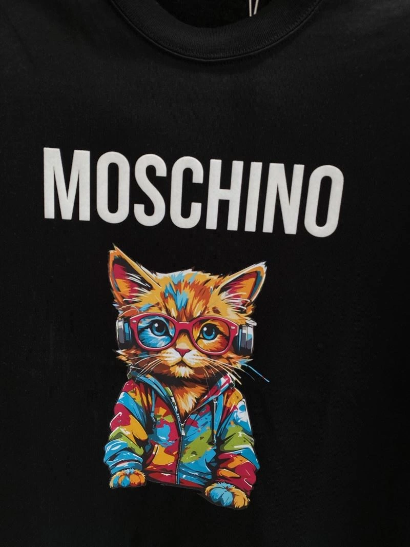 Affordable Moschino T-Shirts