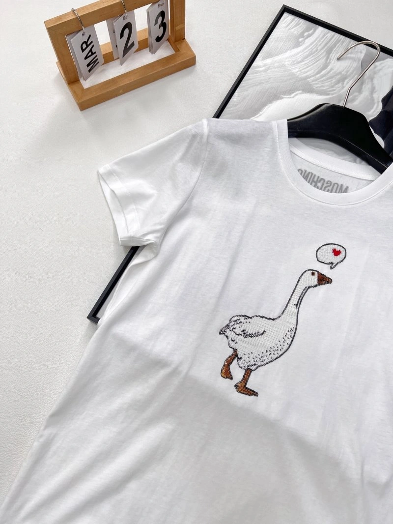 Discounted Moschino T-Shirts