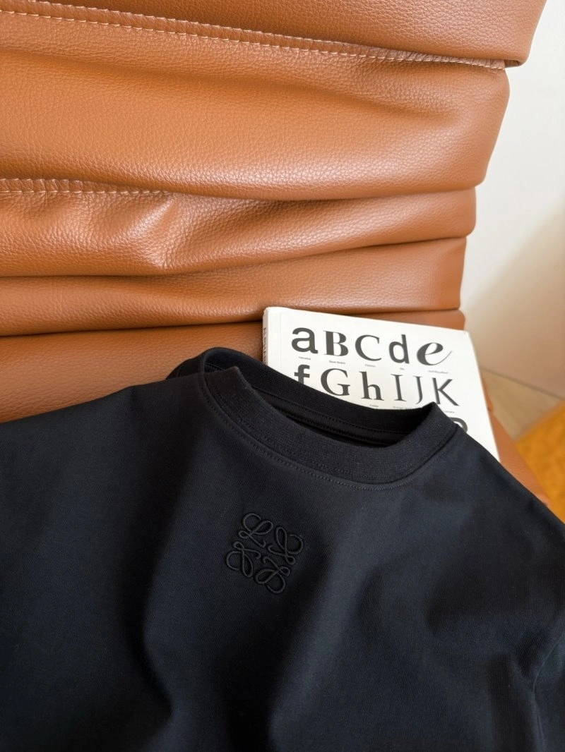 Brand-original Moschino T-Shirts