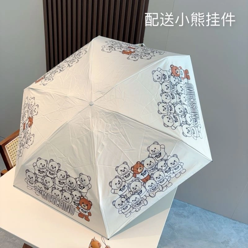 Low-cost Moschino Umbrella