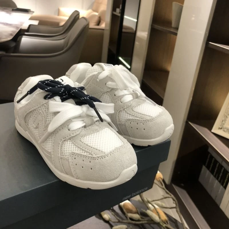 Top match NEW BALANCE SHOES