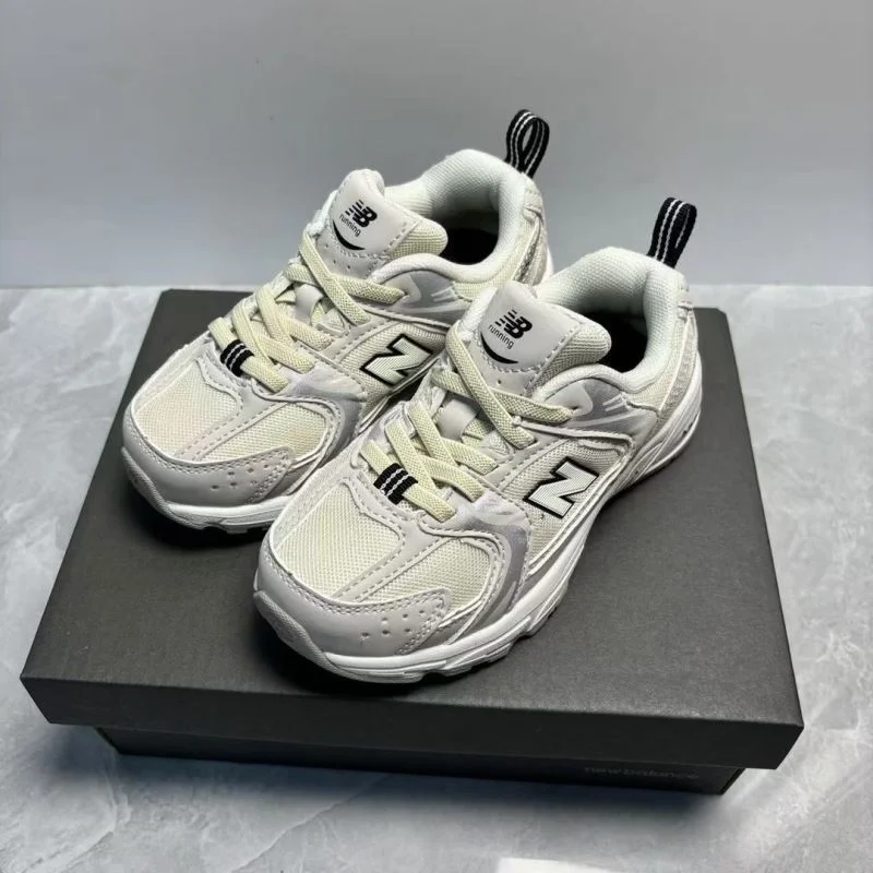 Factory-made NEW BALANCE SHOES