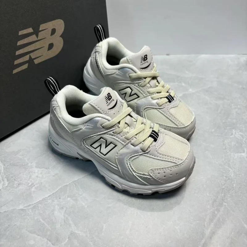 Factory-made NEW BALANCE SHOES