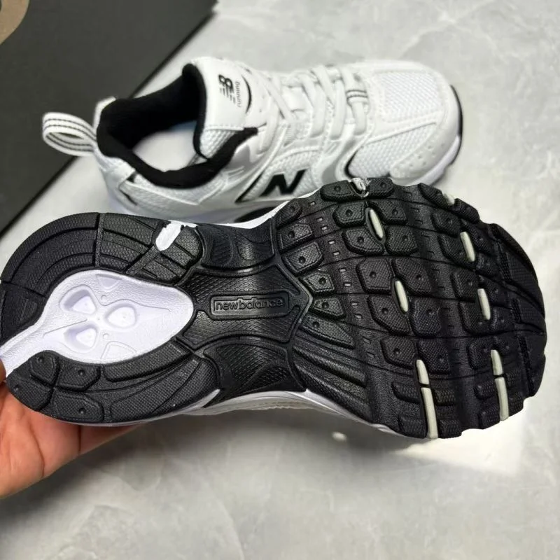 Legit NEW BALANCE SHOES