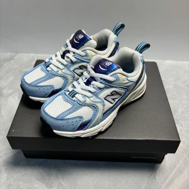 Brand-authenticated NEW BALANCE SHOES