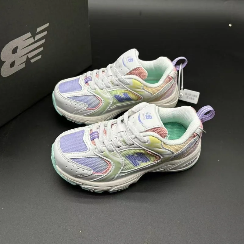 Indistinguishable NEW BALANCE SHOES