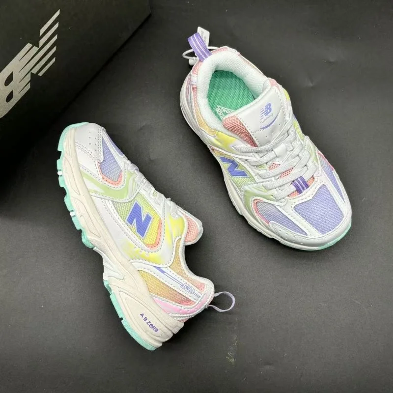 Indistinguishable NEW BALANCE SHOES