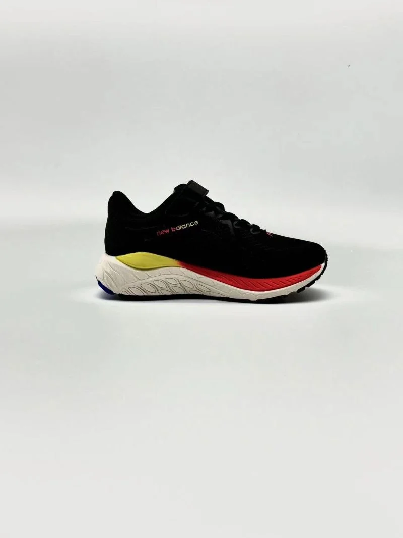 Brand-authenticated NEW BALANCE SHOES