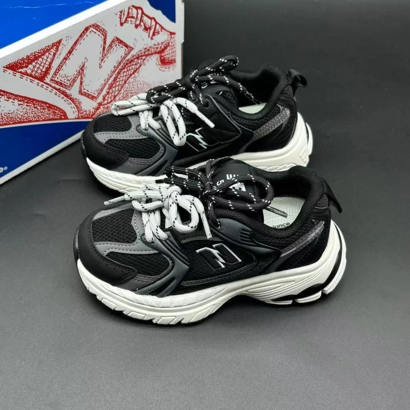 Discounted NEW BALANCE SHOES