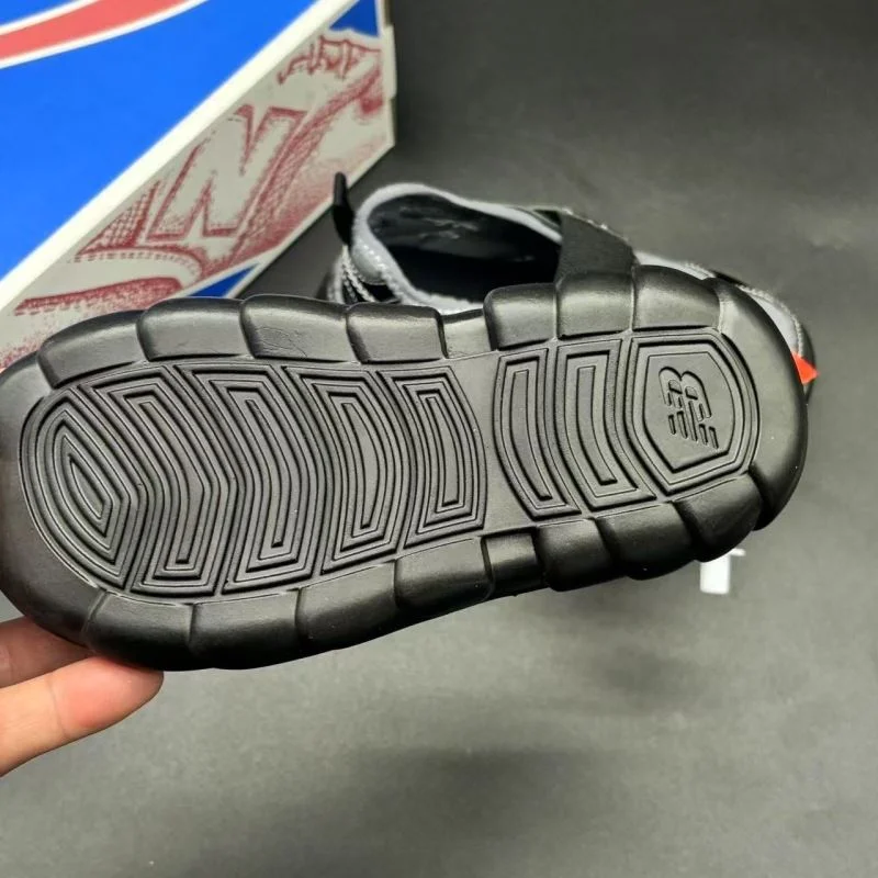 Indistinguishable NEW BALANCE SHOES