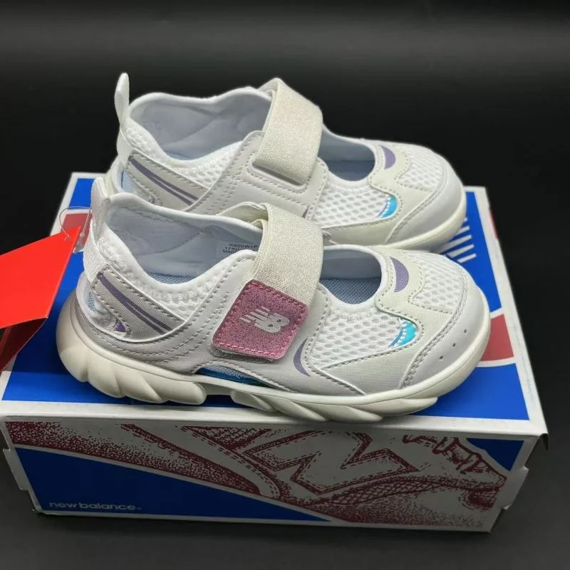 NEW BALANCE SHOES
