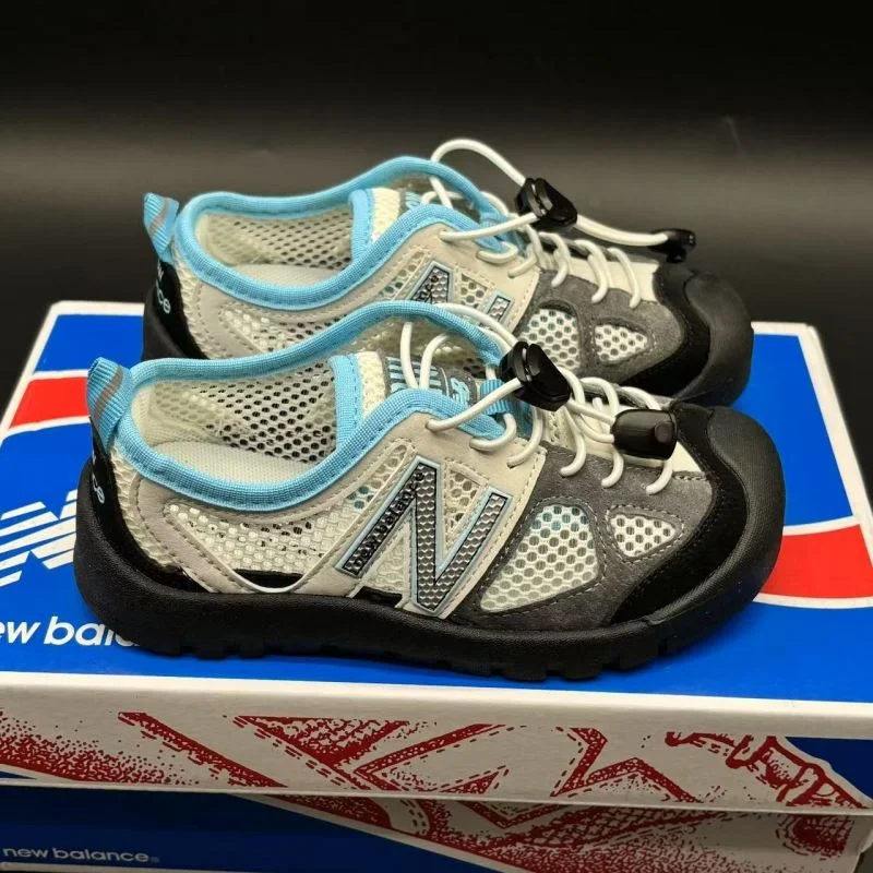 NEW BALANCE SHOES