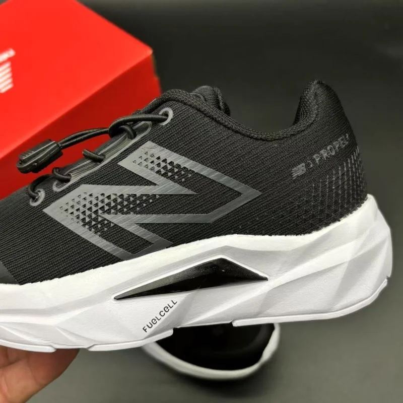 Top match NEW BALANCE SHOES