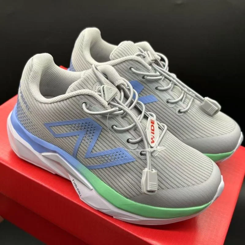 Accurate model NEW BALANCE SHOES