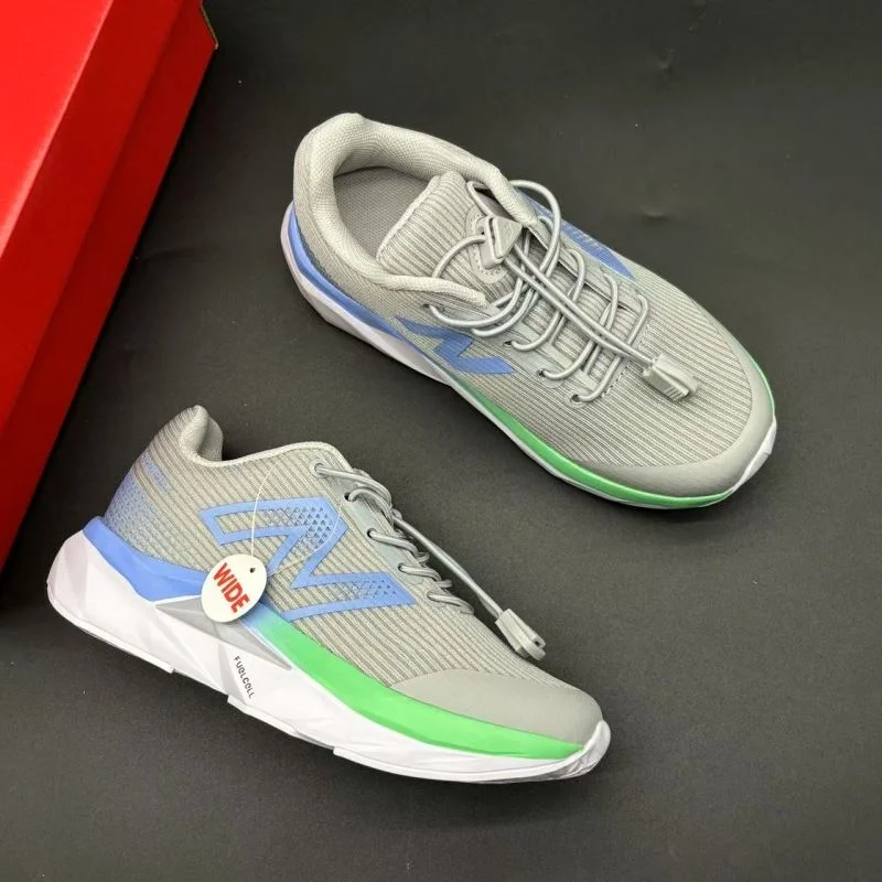 Accurate model NEW BALANCE SHOES