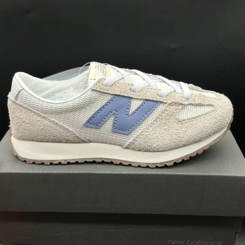NEW BALANCE SHOES