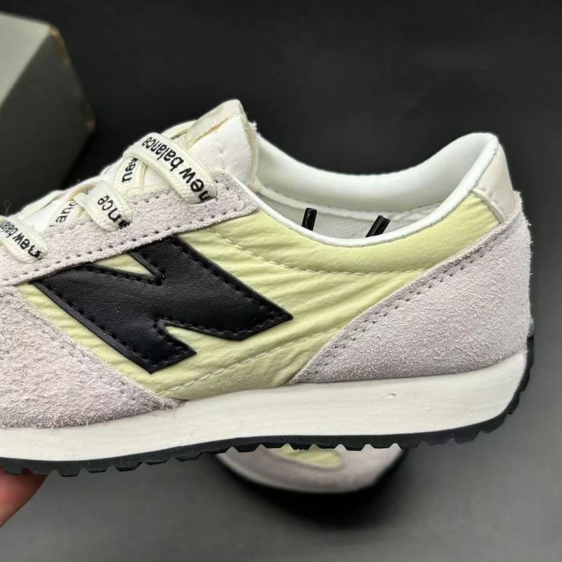 Original NEW BALANCE SHOES