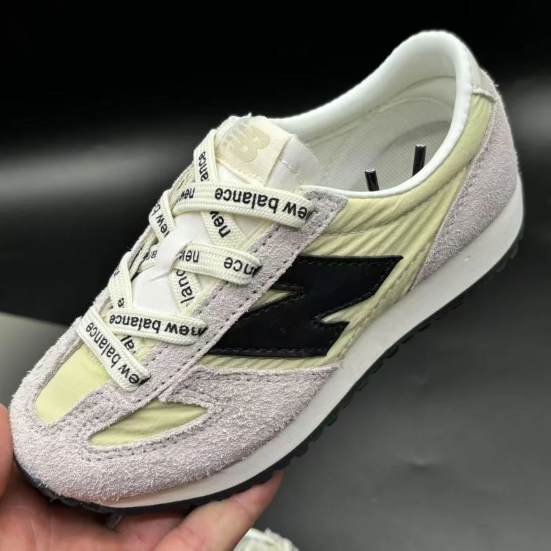 Original NEW BALANCE SHOES