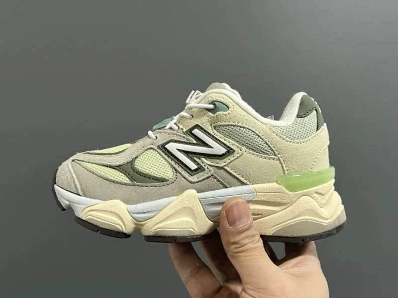 Low-cost NEW BALANCE SHOES