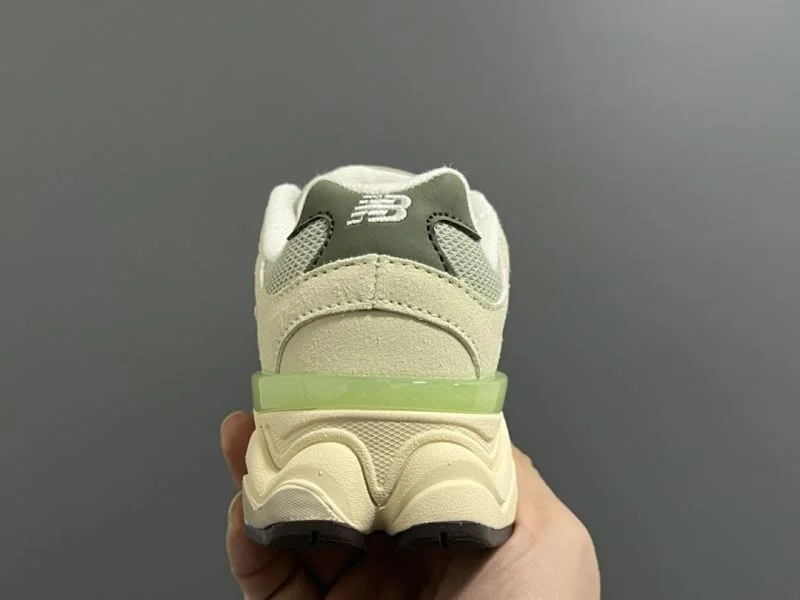 Low-cost NEW BALANCE SHOES