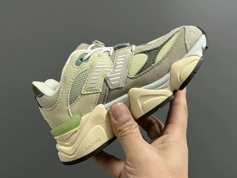 Low-cost NEW BALANCE SHOES