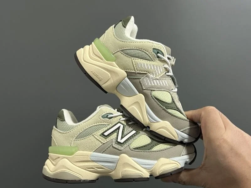 Low-cost NEW BALANCE SHOES