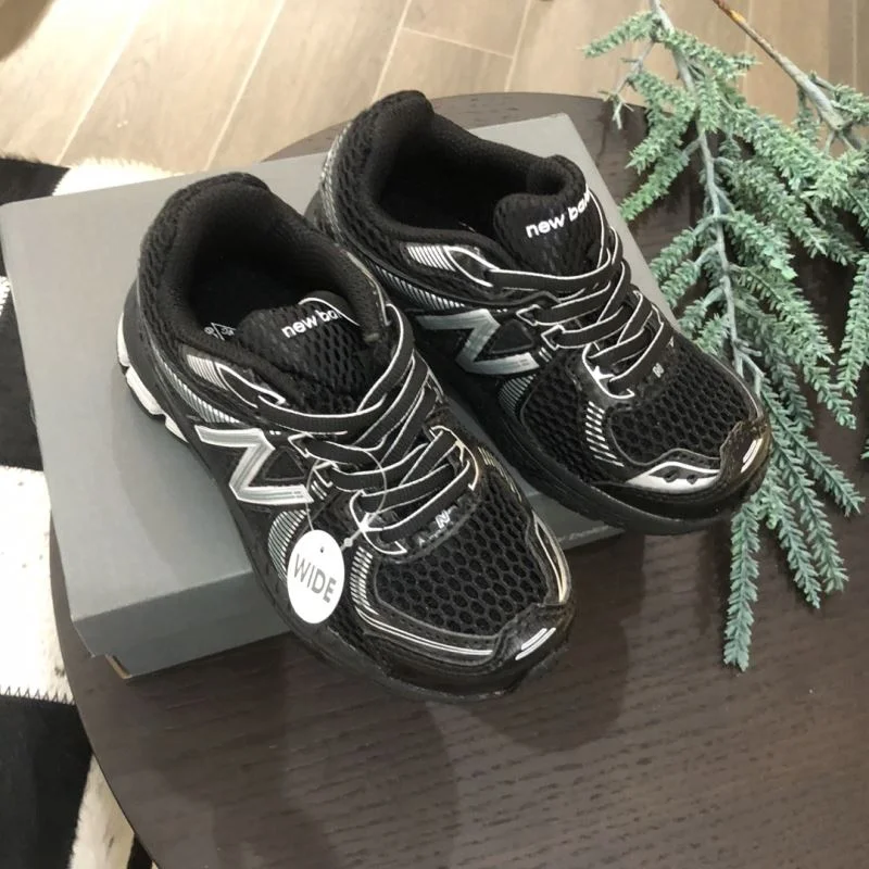 Authentic NEW BALANCE SHOES