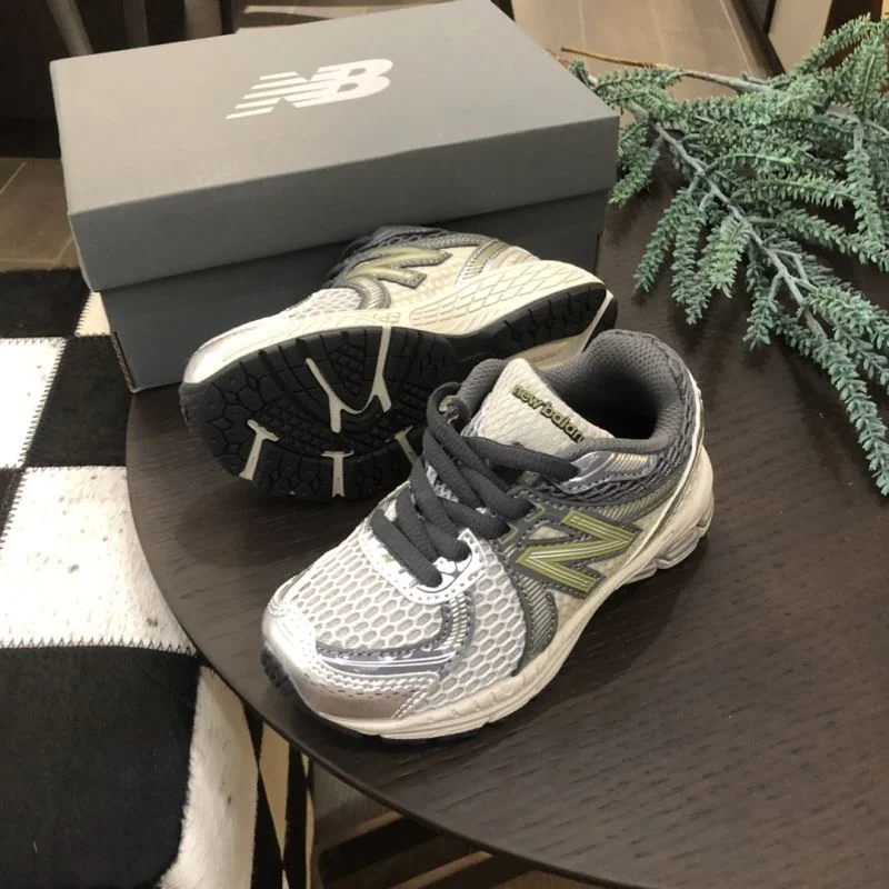 1:1 copy NEW BALANCE SHOES