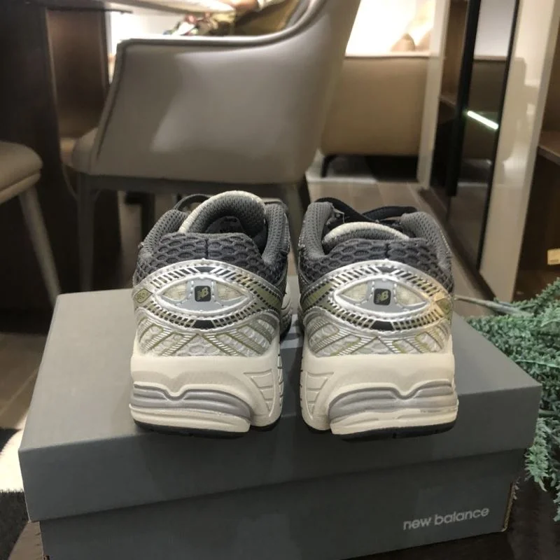 1:1 copy NEW BALANCE SHOES