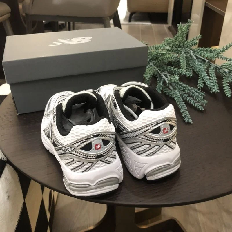 Original NEW BALANCE SHOES