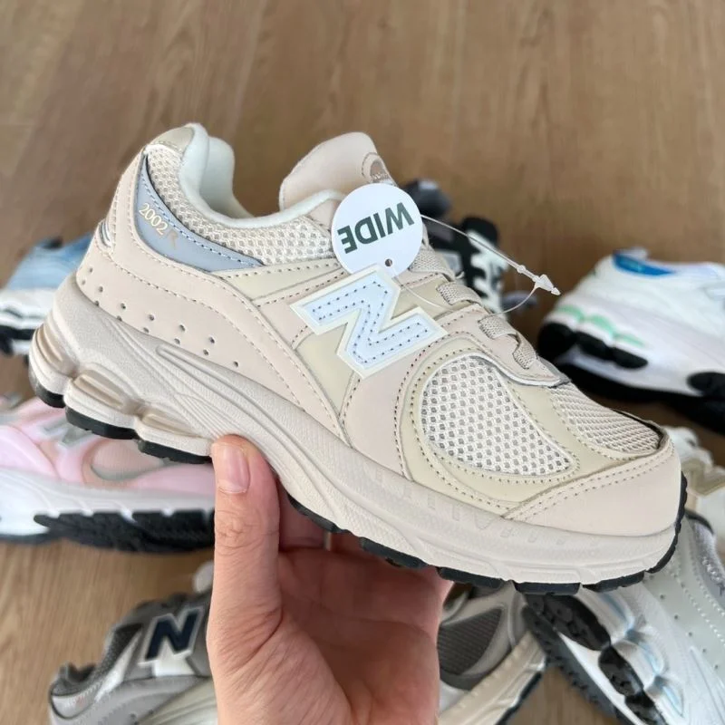 Inexpensive NEW BALANCE SHOES