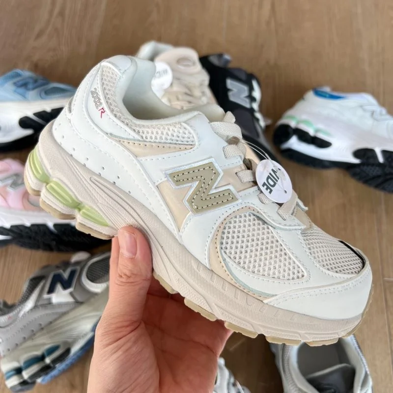 Inexpensive NEW BALANCE SHOES