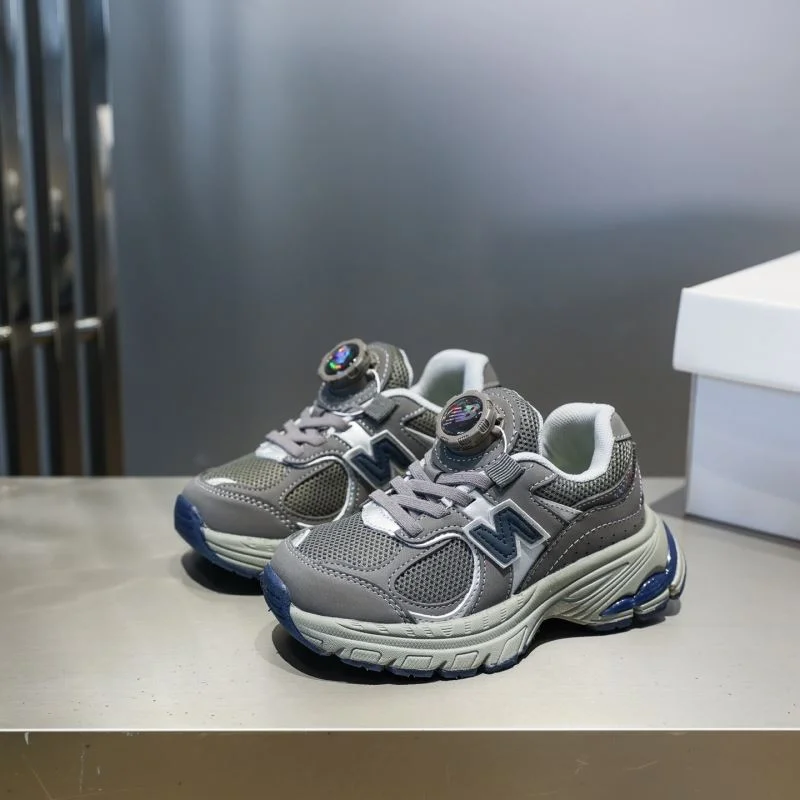 NEW BALANCE SHOES