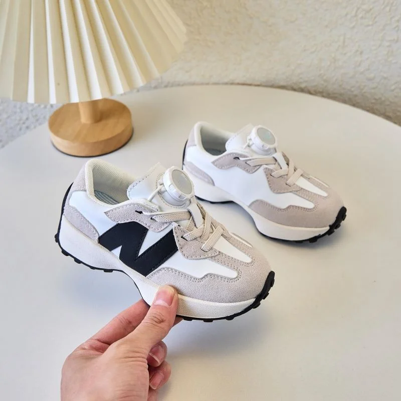 Factory-made NEW BALANCE SHOES