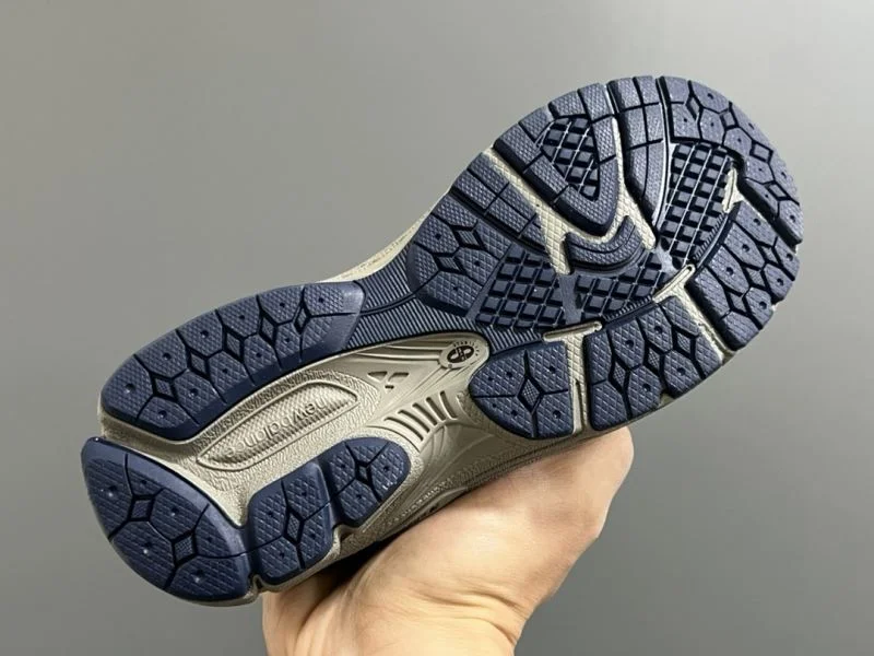 Legit NEW BALANCE SHOES